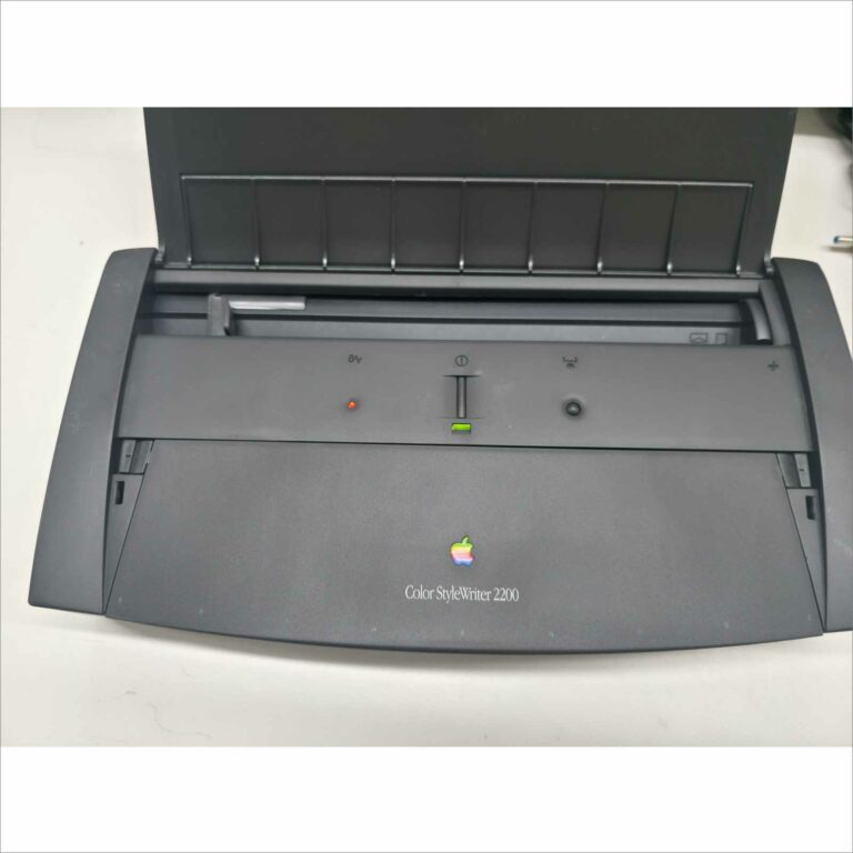 Apple Color StyleWriter 2200 Vintage Inkjet Printer – Power on test ...